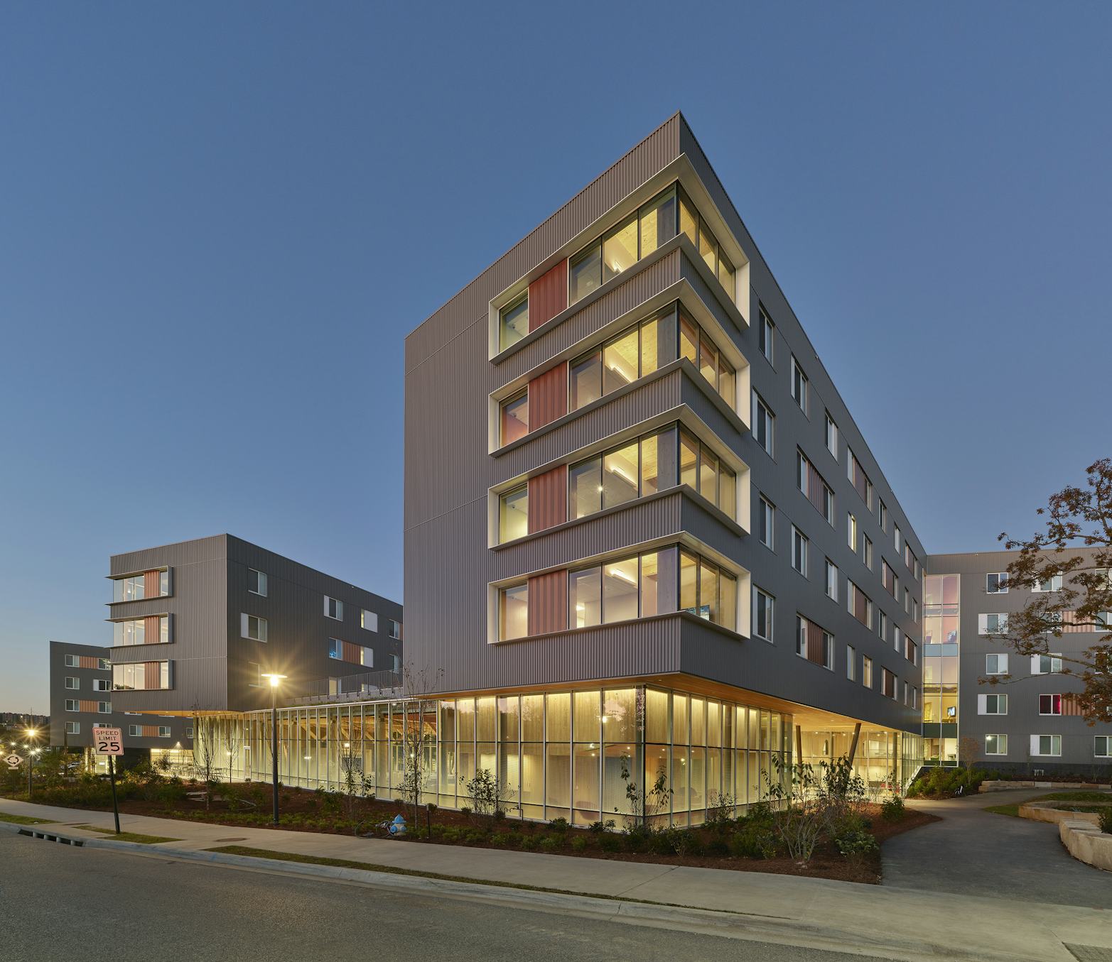 Adohi Hall — Modus Studio